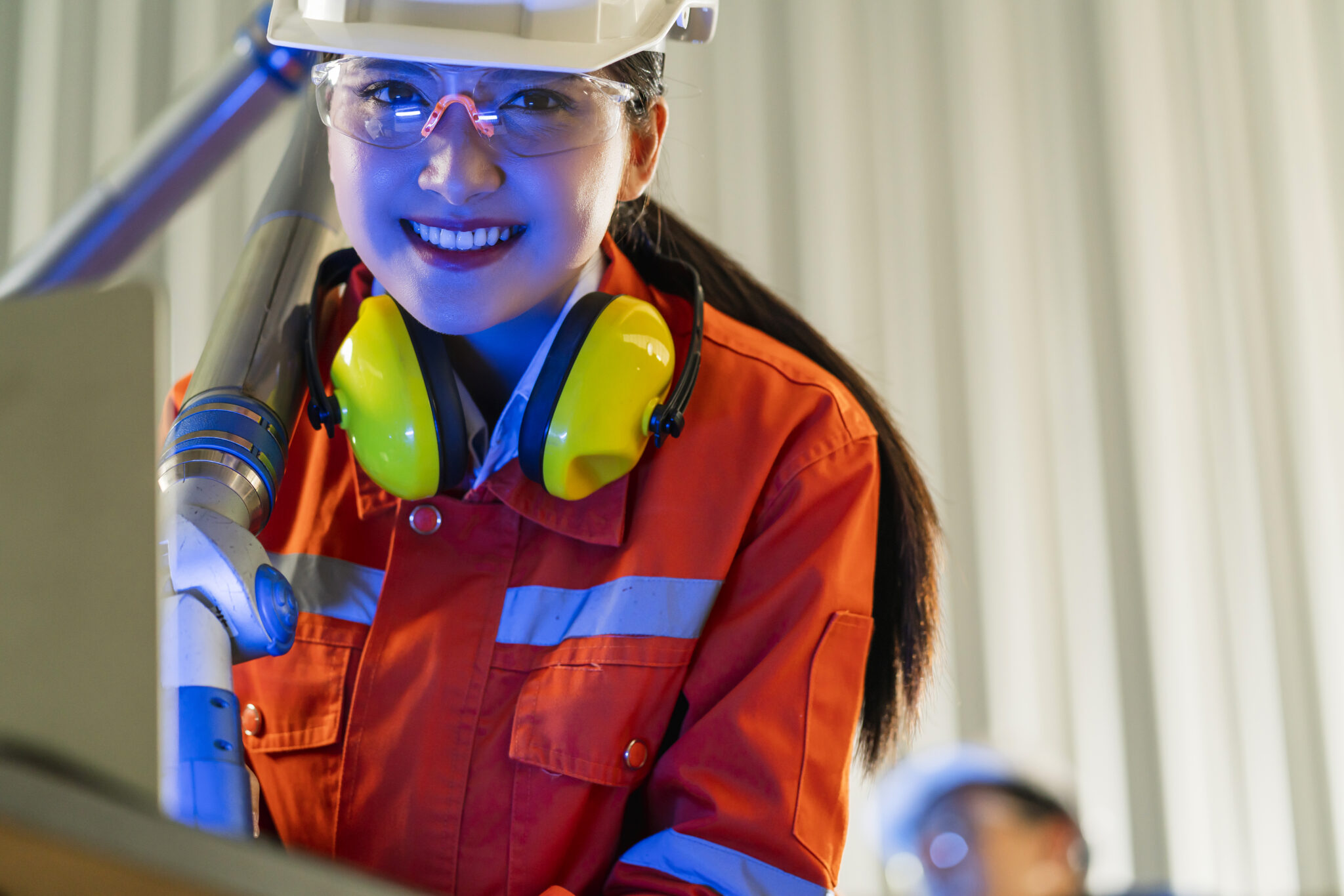 Empowering Women Engineers in Manufacturing - mooreofrachel.com